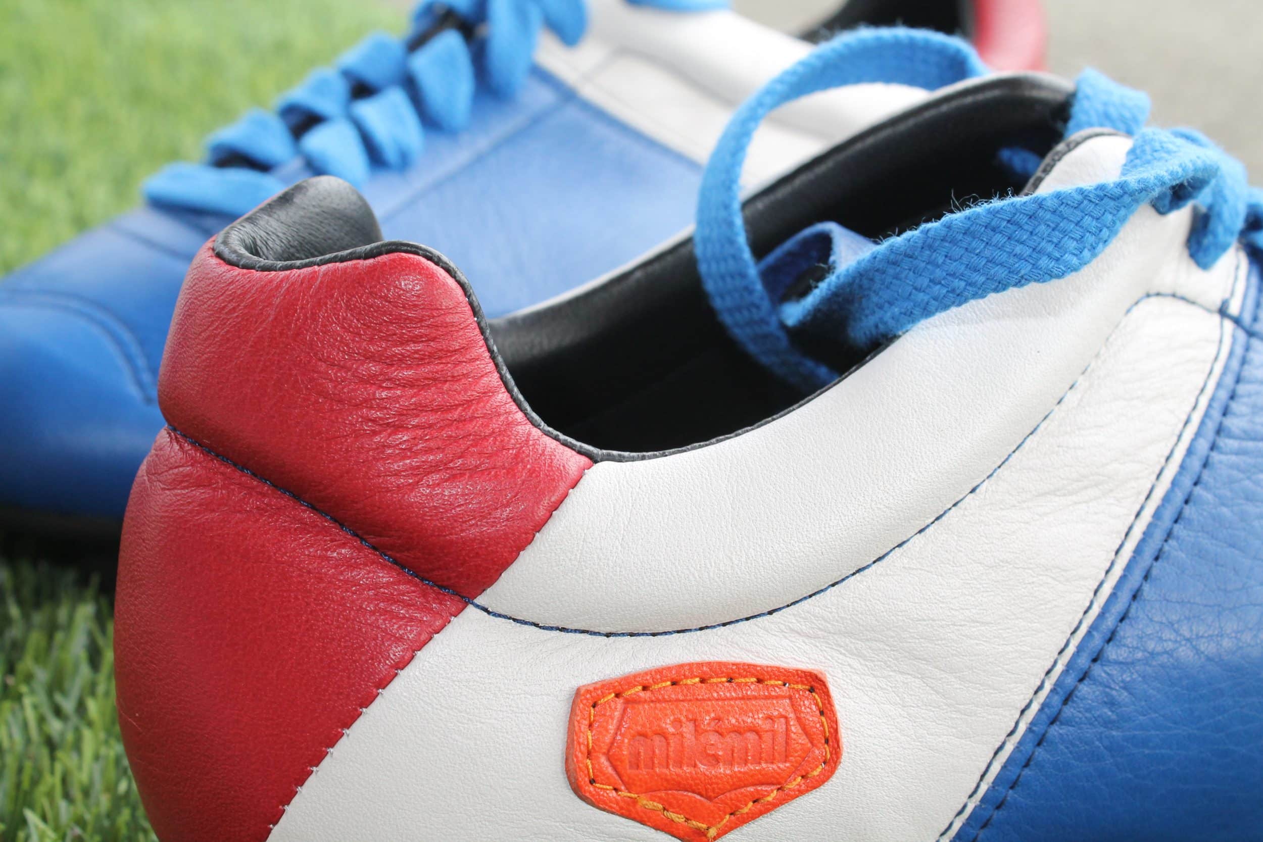 Quel modèle de crampons pour Emmanuel Macron avec le Variétés