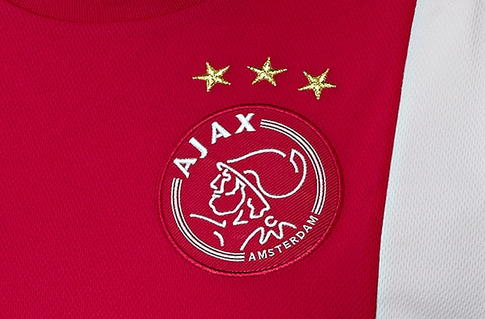 adidas présente les maillots 2015-2016 de l'Ajax Amsterdam