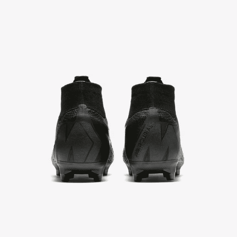 Nike présente le pack Stealth Ops