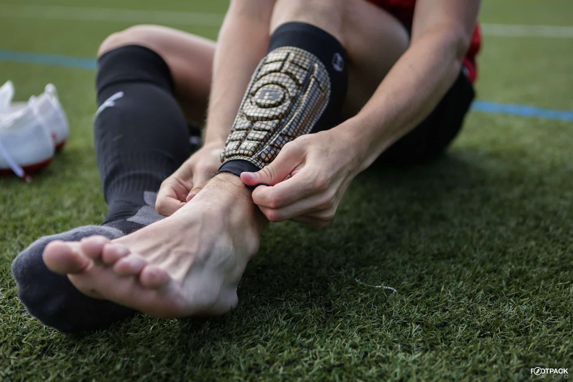 Comment bien maintenir ses protège-tibias ? - Footpack
