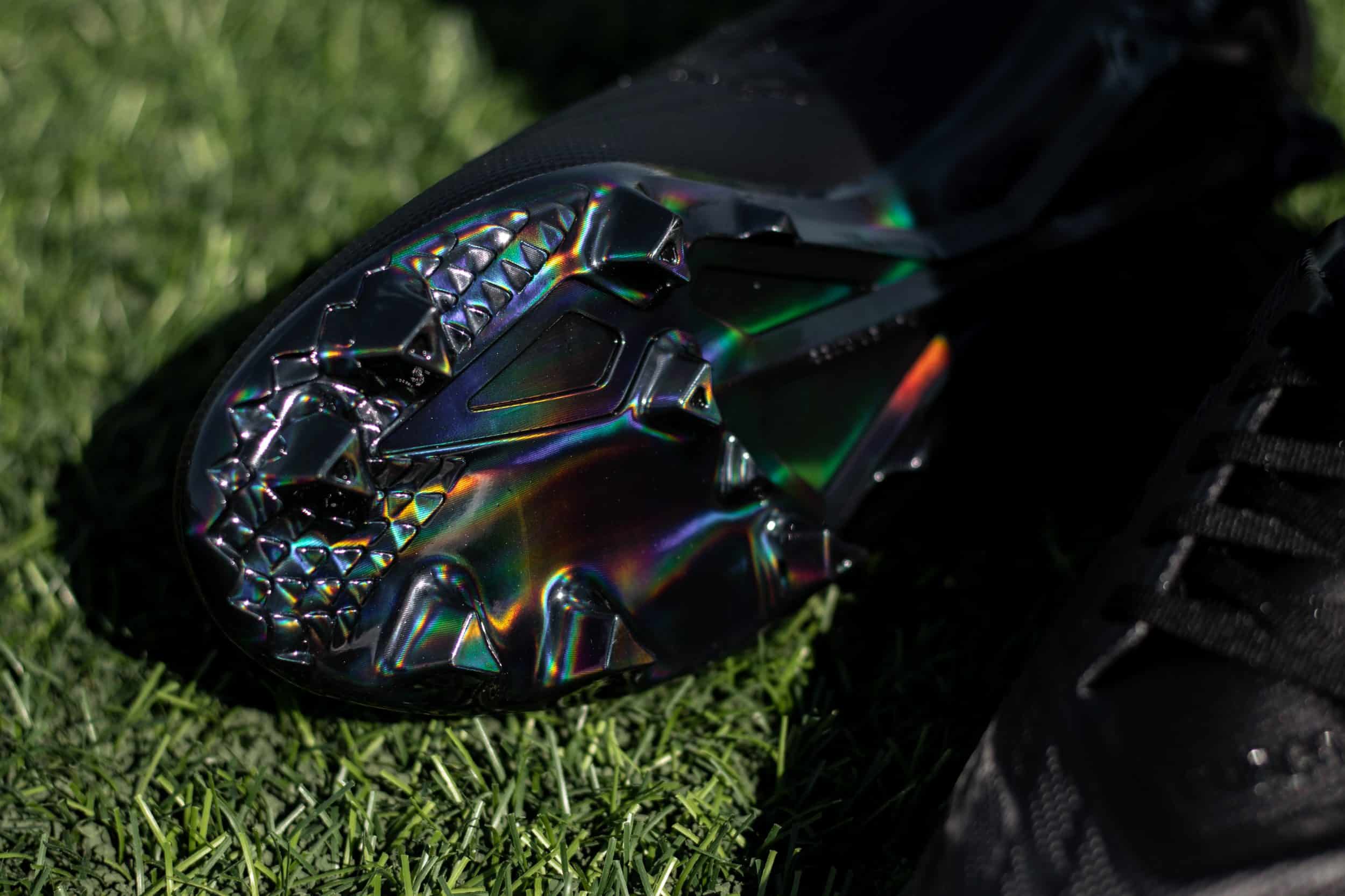 New Balance dévoile son nouveau pack : "Infinite Dark"