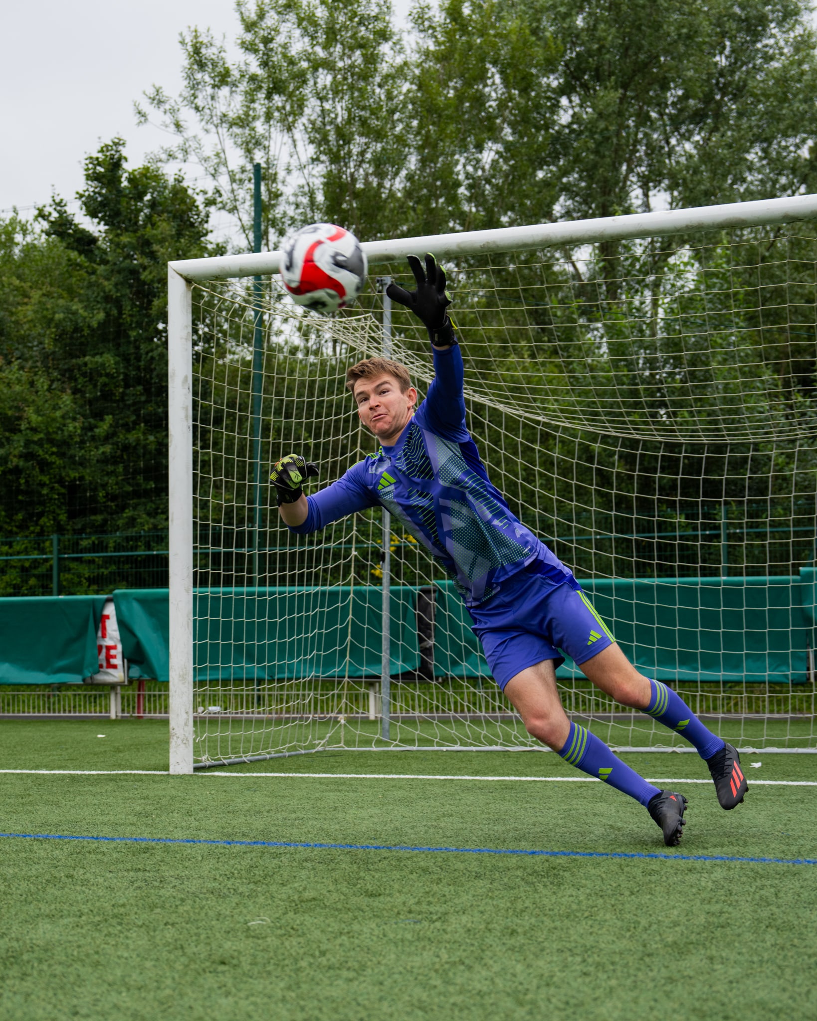 Comment choisir ses équipements de foot ? - footpack.