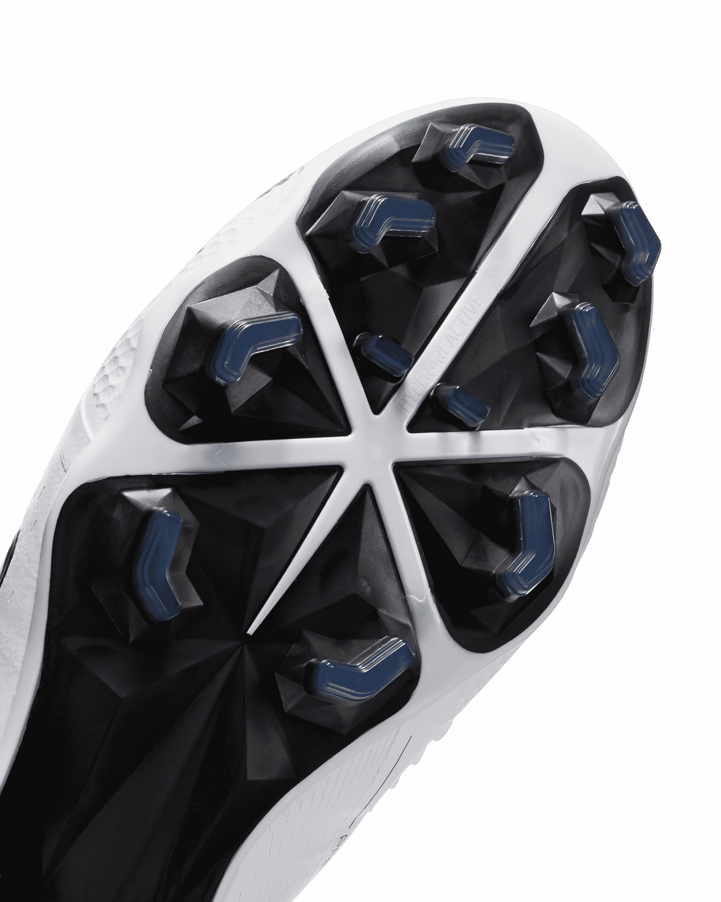 Nike réédite la Total 90 II sur la Nike Phantom Venom d'aujourd'hui