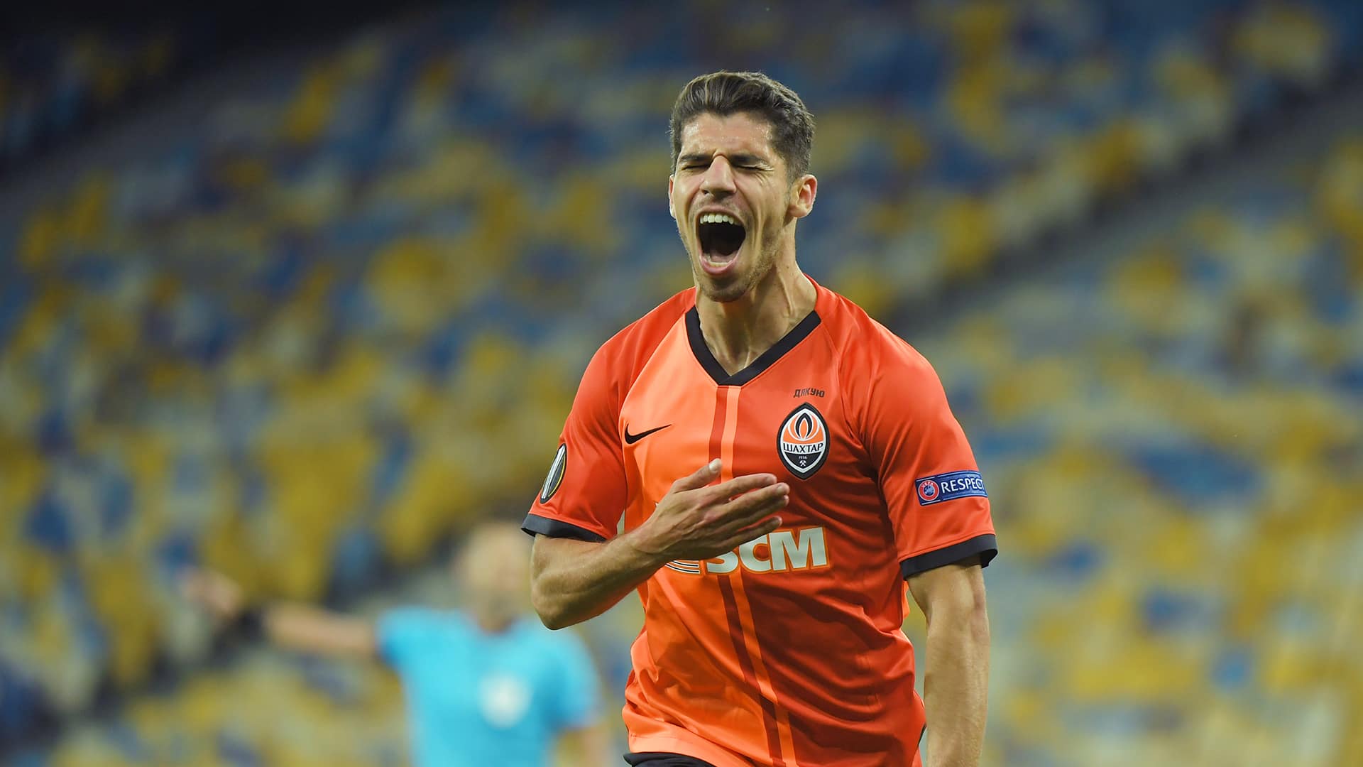 Pourquoi verra-t-on le mot "merci" sur les maillots de foot en LDC