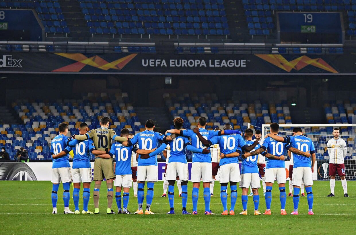 Un flocage "Maradona 10" pour tous les joueurs du Napoli - footpack.