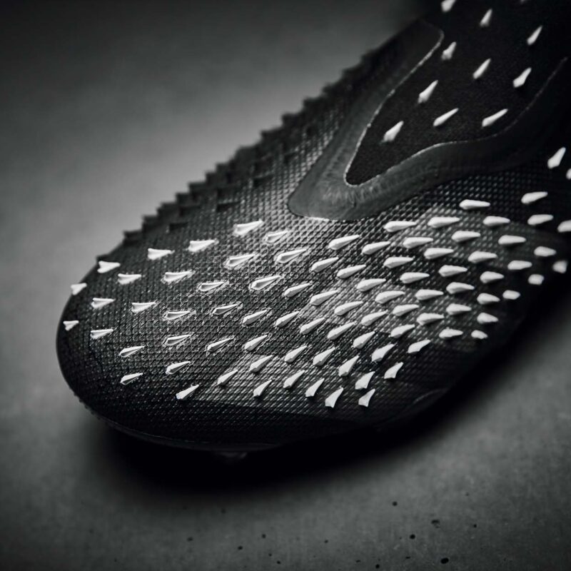 adidas dévoile un nouveau coloris pour la Predator Freak - footpack.
