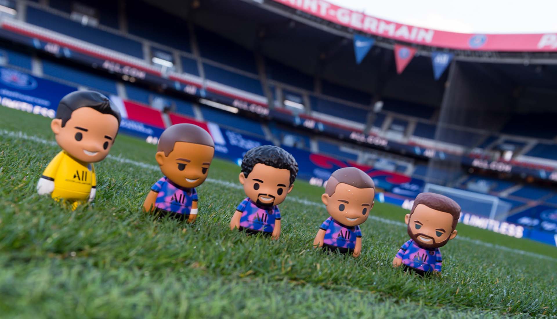 Le PSG et Bait dévoile une collection de "toys" en édition limitée