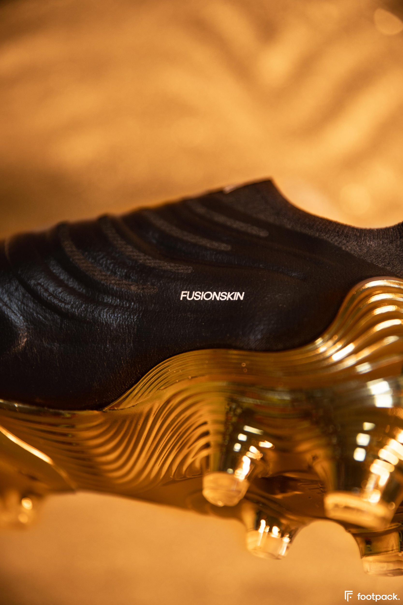 adidas Copa Sense : Un classique du football réinventé ! - footpack.