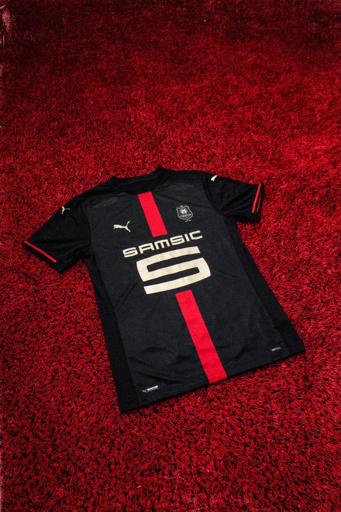 Un maillot anniversaire pour les 120 ans du Stade Rennais - footpack.