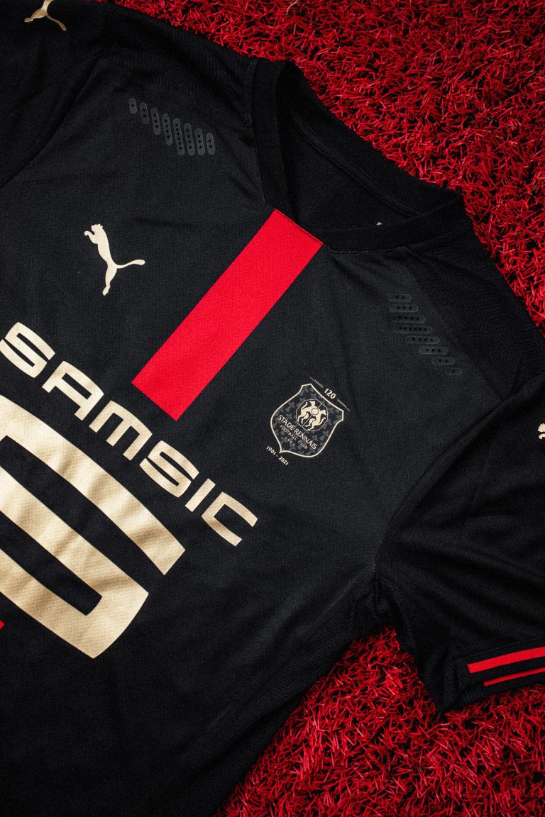 Un maillot anniversaire pour les 120 ans du Stade Rennais - footpack.