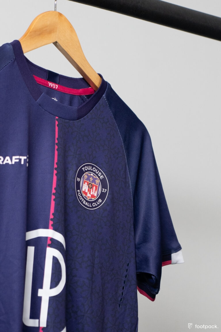 Les maillots du TFC (Toulouse FC) 2021-2022 dévoilés par Craft