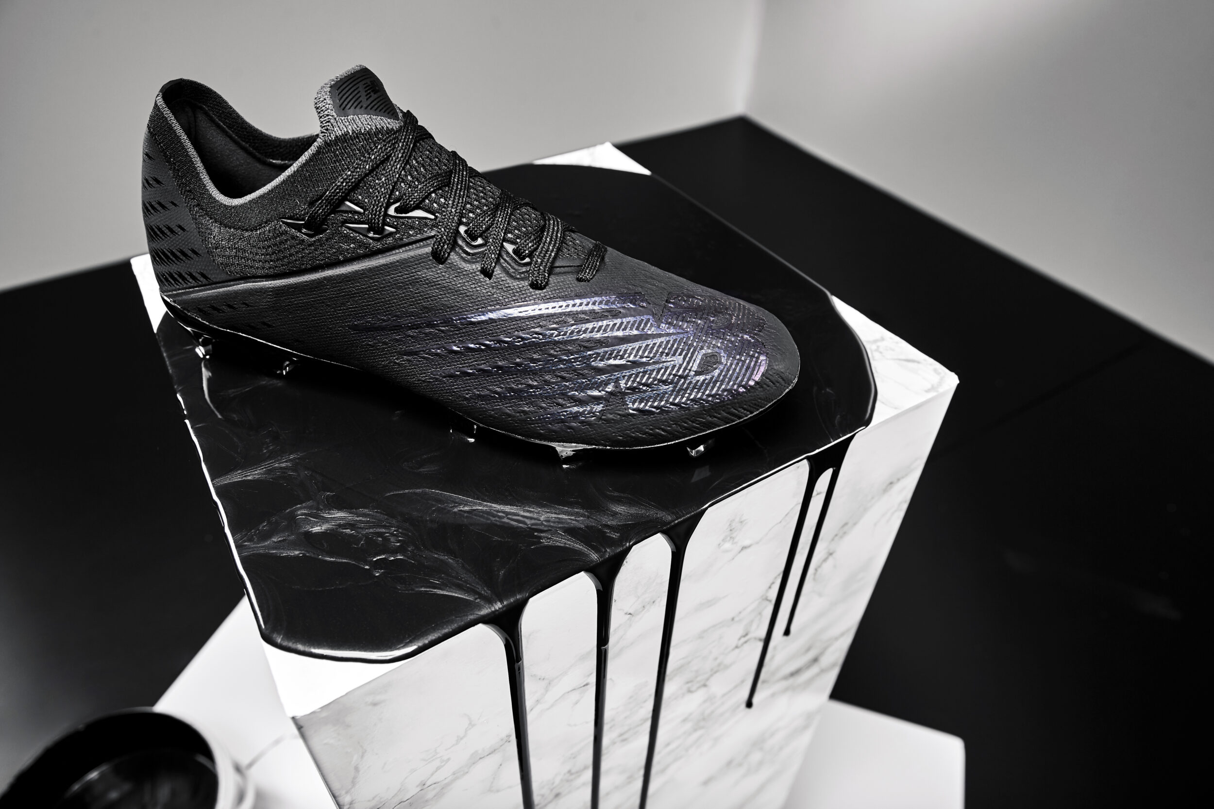 New Balance présente le "Dark Ink Pack"