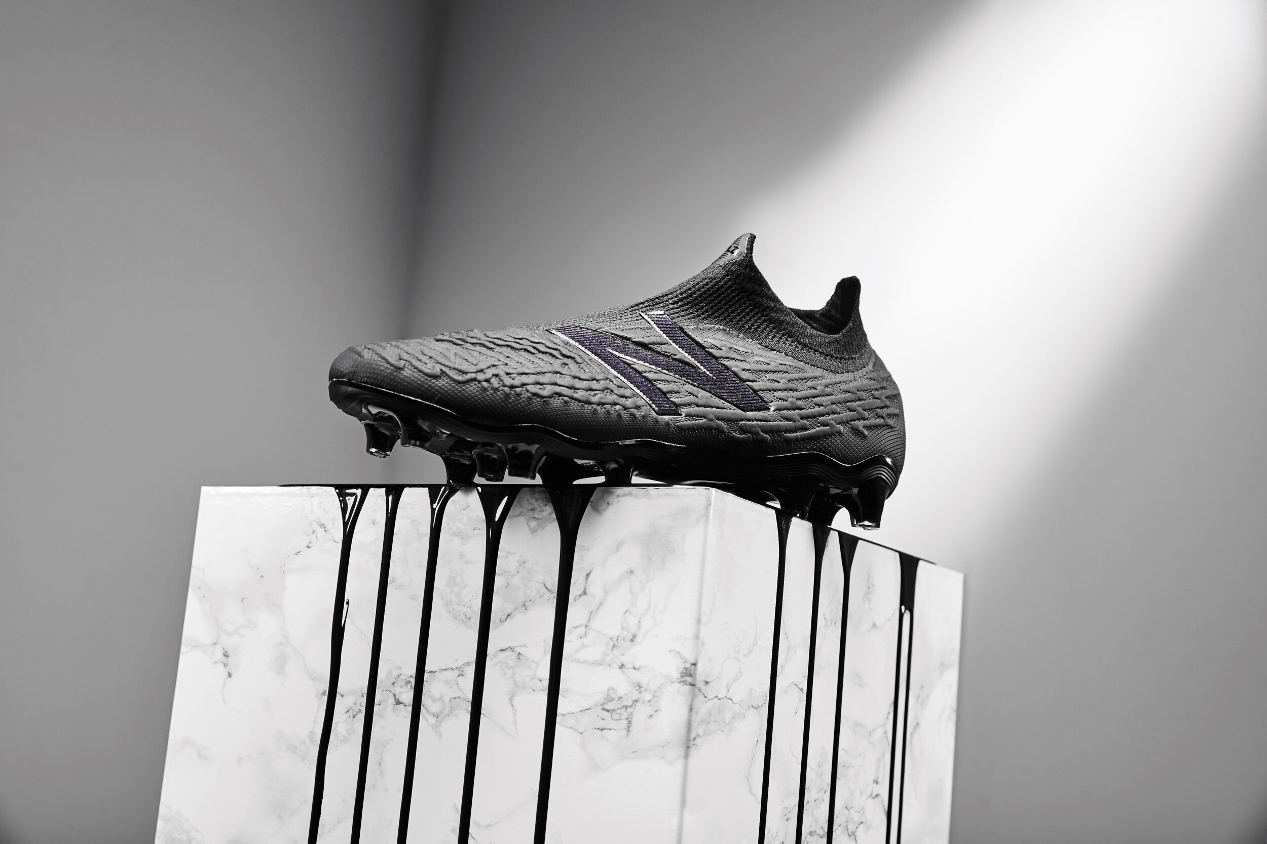 New Balance présente le "Dark Ink Pack"