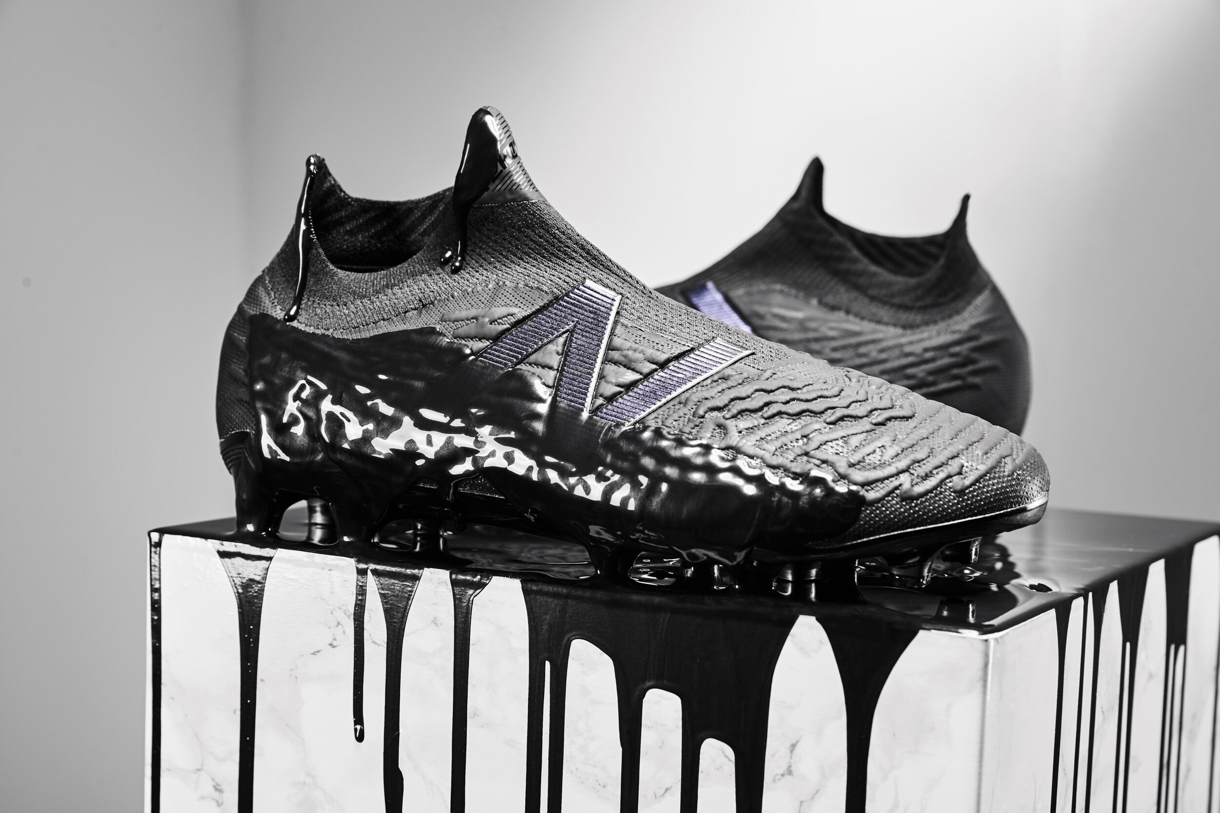 New Balance présente le "Dark Ink Pack"