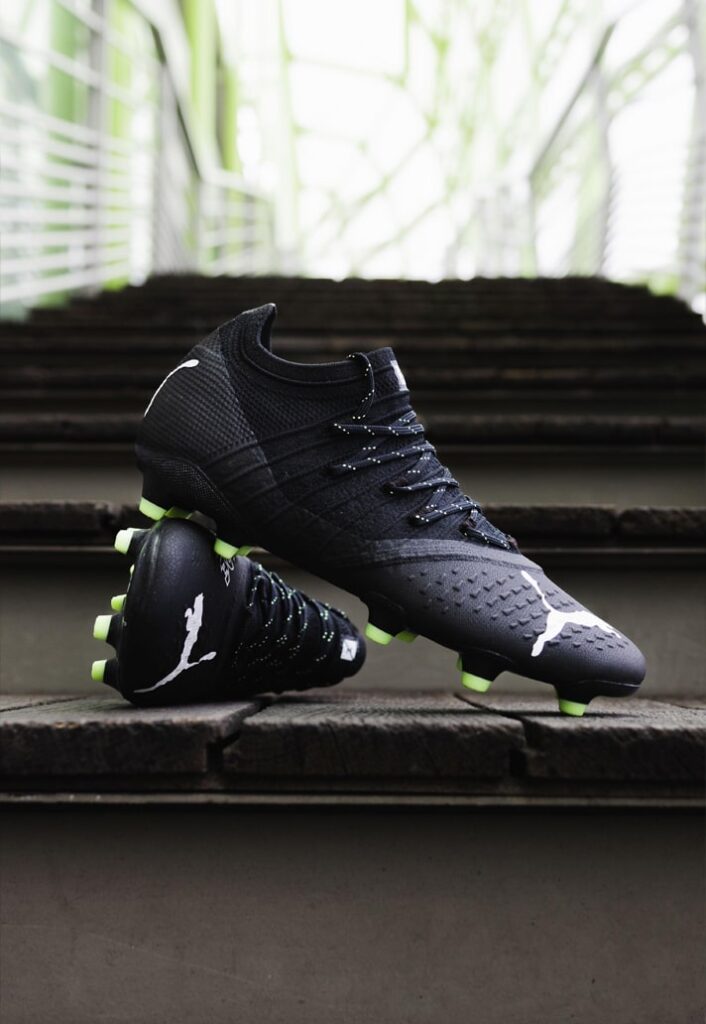 Eclipse Pack : le noir s'invite sur les crampons PUMA