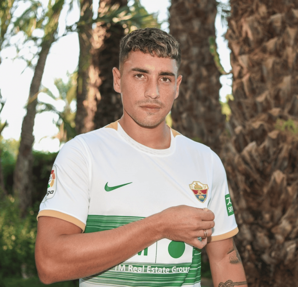 Les maillots d'Elche célèbrent les 100 ans du club