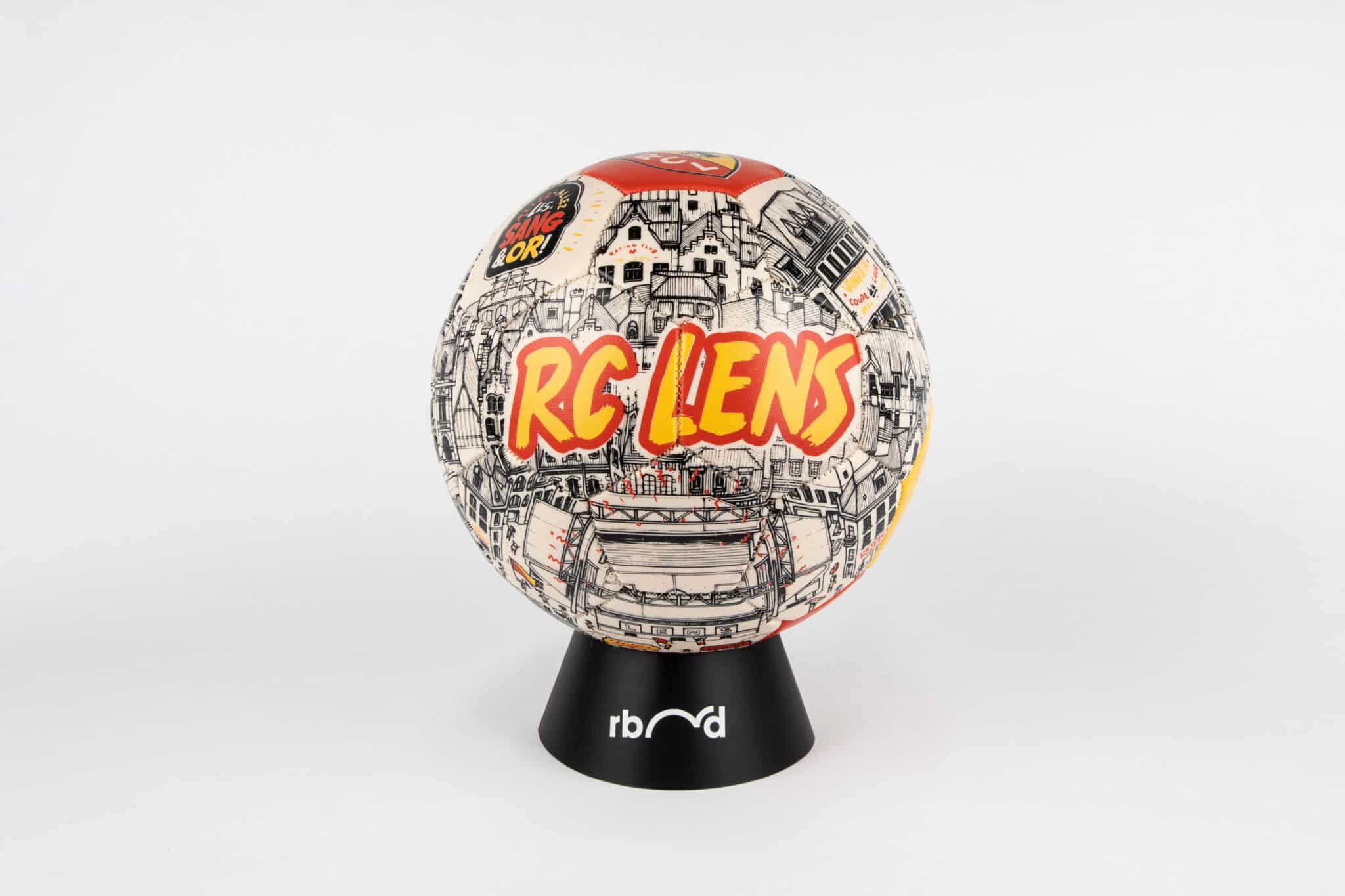 Rebond : le ballon éco-conçu qui fait bouger le foot français