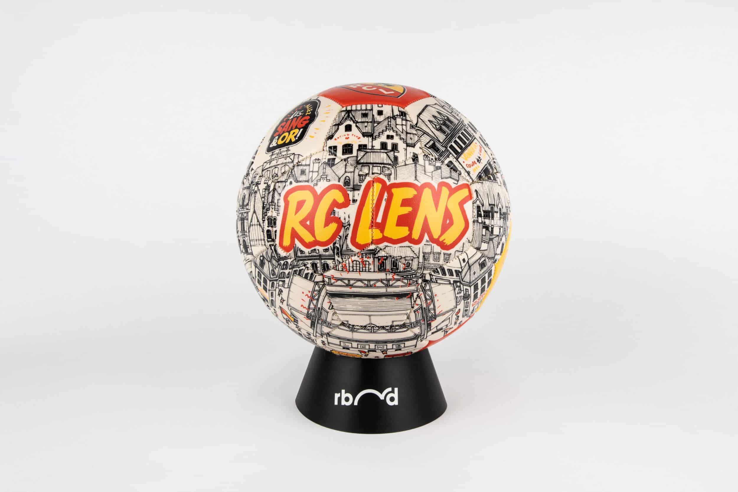 Rebond : le ballon éco-conçu qui fait bouger le foot français