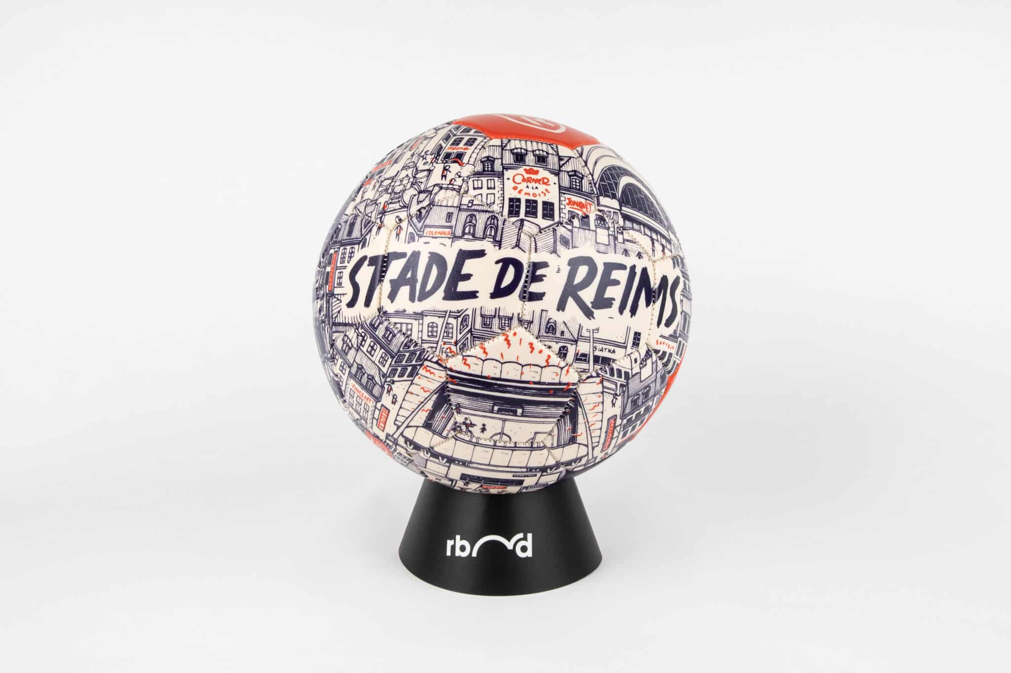 Rebond : le ballon éco-conçu qui fait bouger le foot français