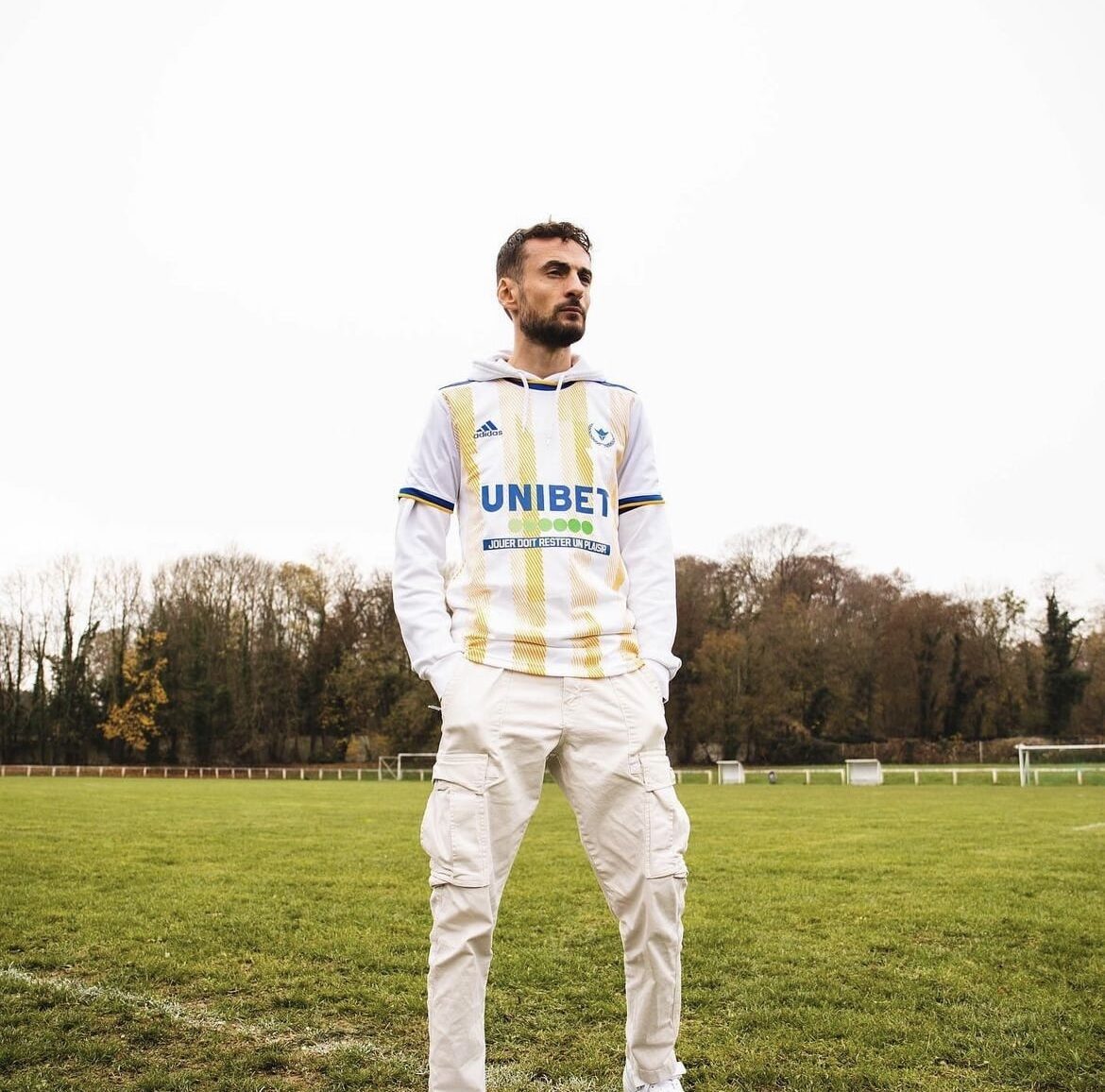 Un nouveau maillot domicile pour le Vinsky FC - footpack.