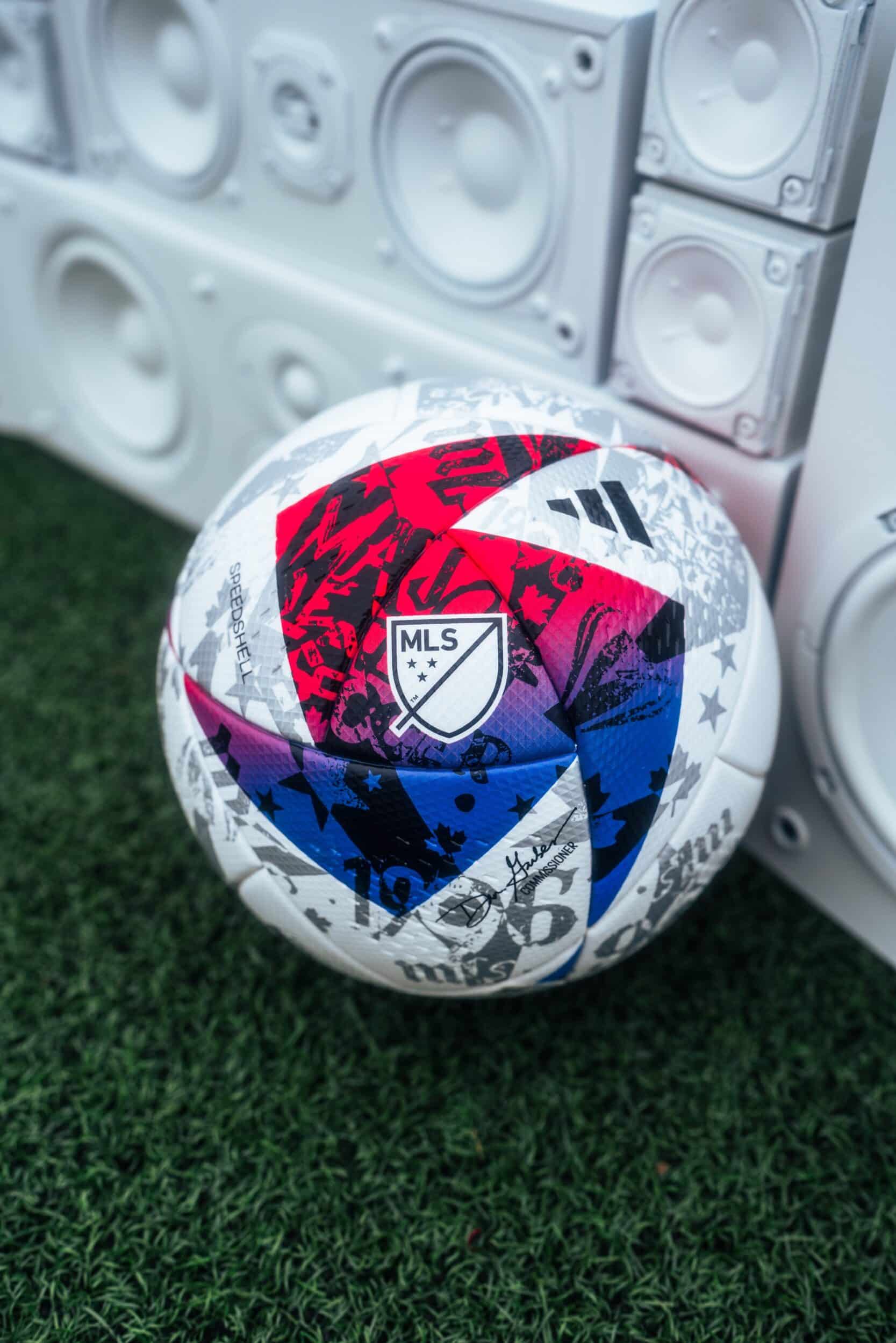 adidas dévoile son nouveau ballon pour la MLS