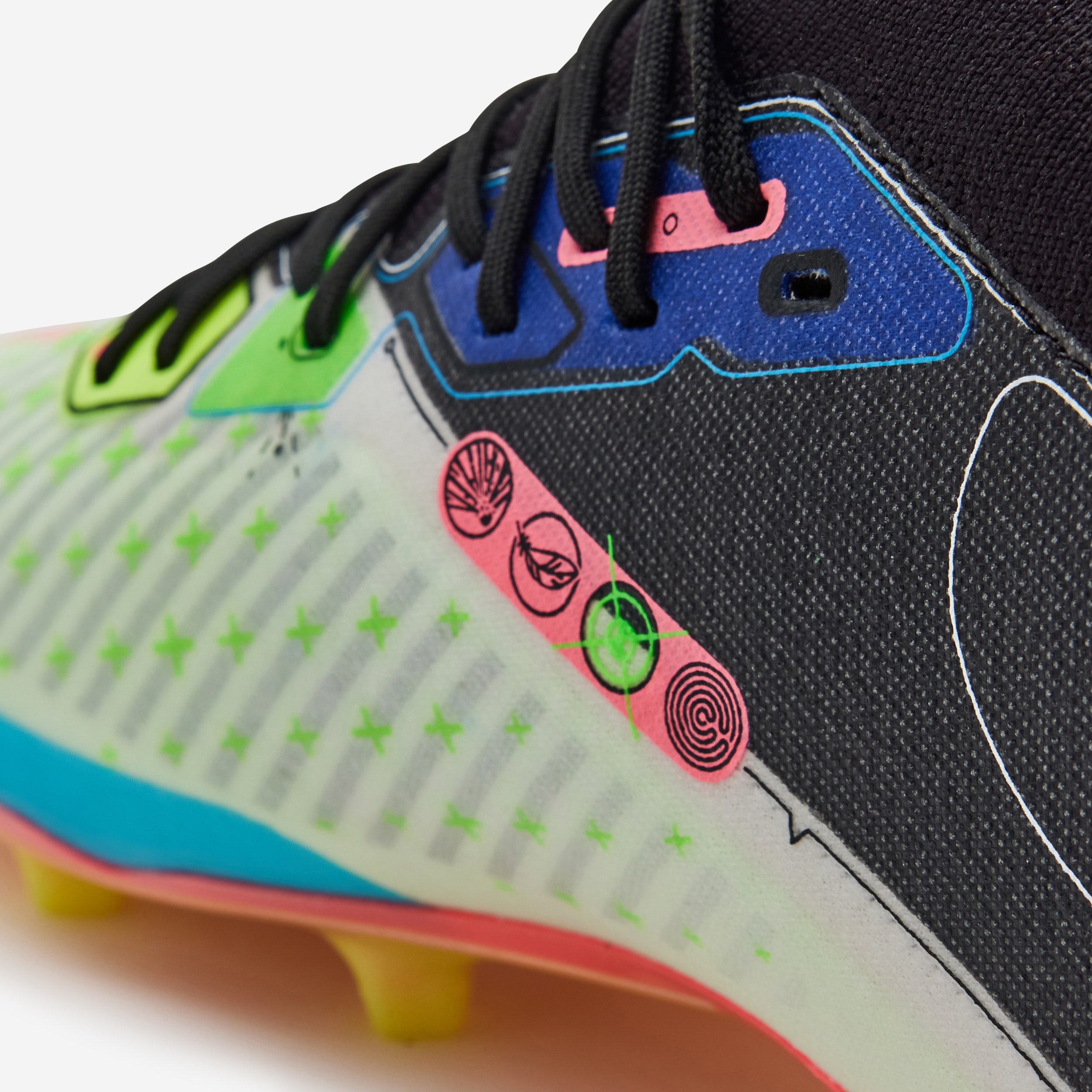 Crampon Kipsta CLR : un coloris "pixel" pour le début d'année