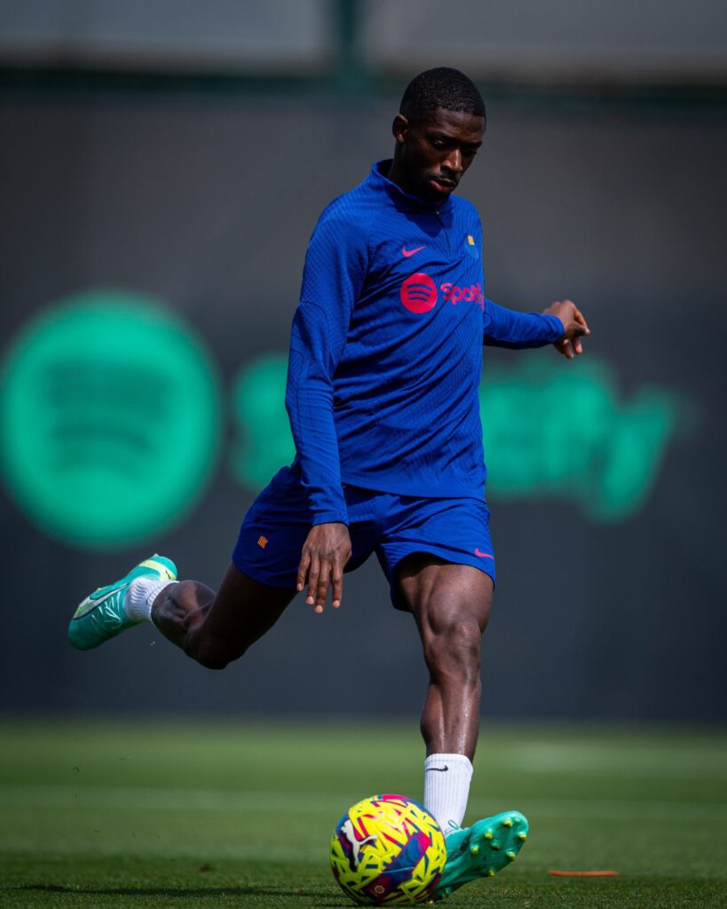 Ousmane Dembélé avec des crampons PUMA