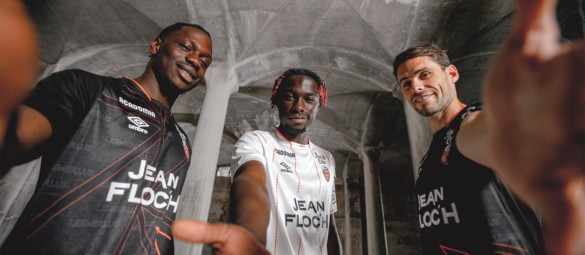 Lorient : les maillots extérieur et third 23-24, dévoilés par Umbro