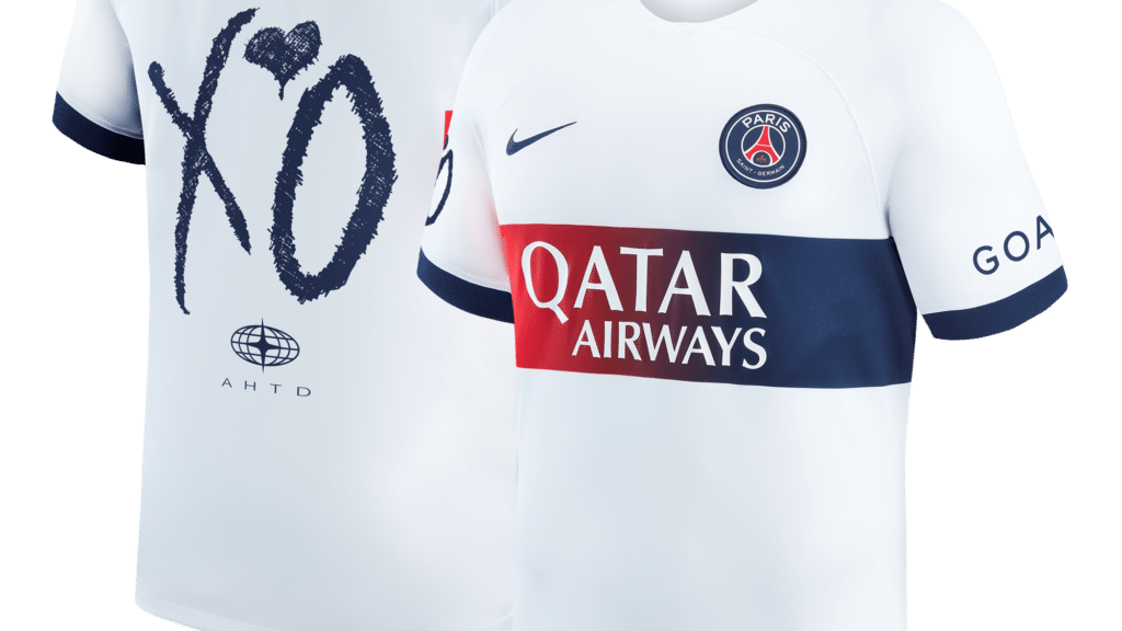 Un maillot du PSG en collaboration avec XO et The Weeknd