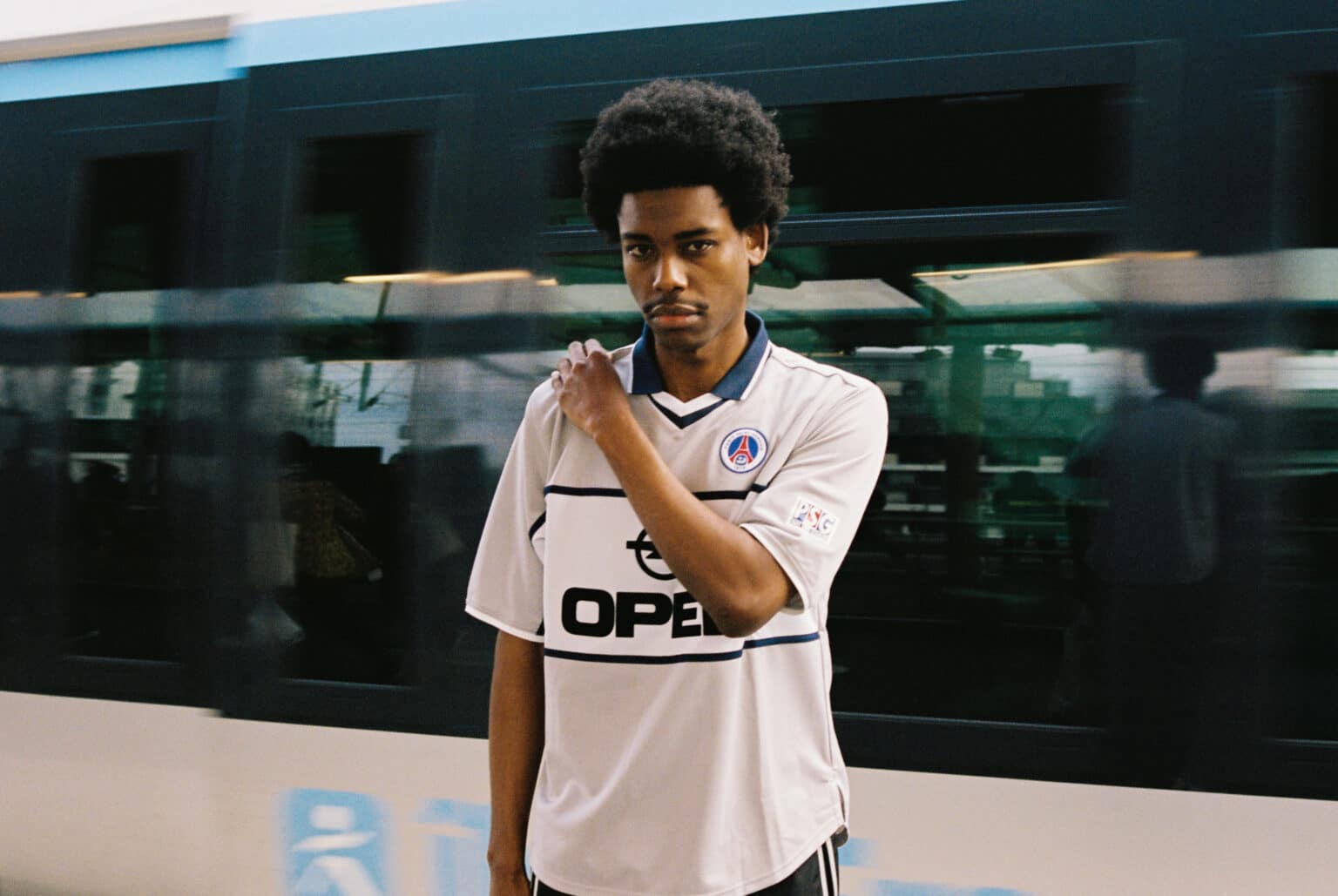 Le PSG réédite son maillot de 2000-2001, époque Nicolas Anelka