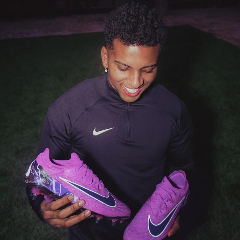 Crampon Rodrygo - footpack.