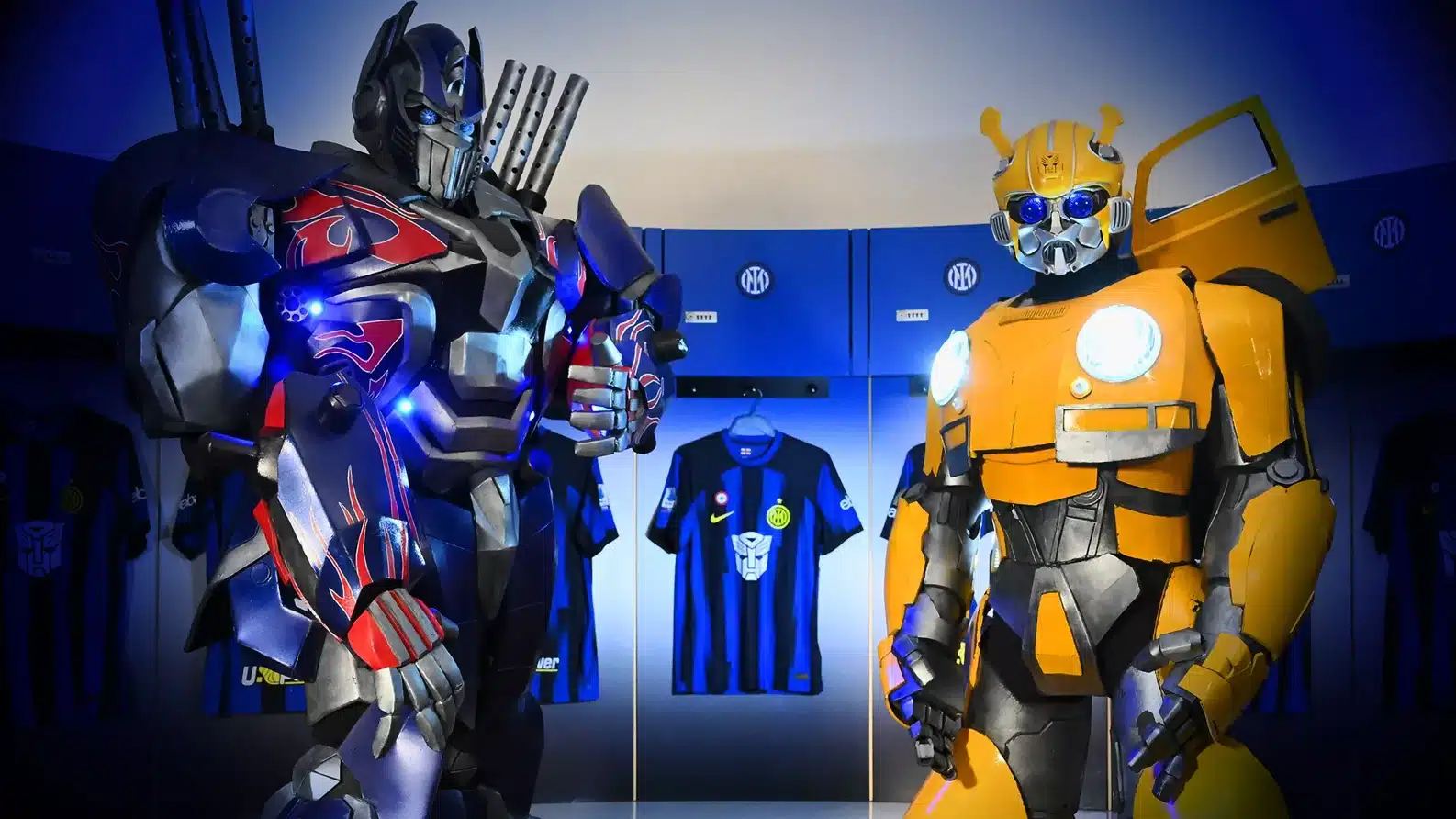 Le logo des Transformer sur le maillot de l'Inter Milan
