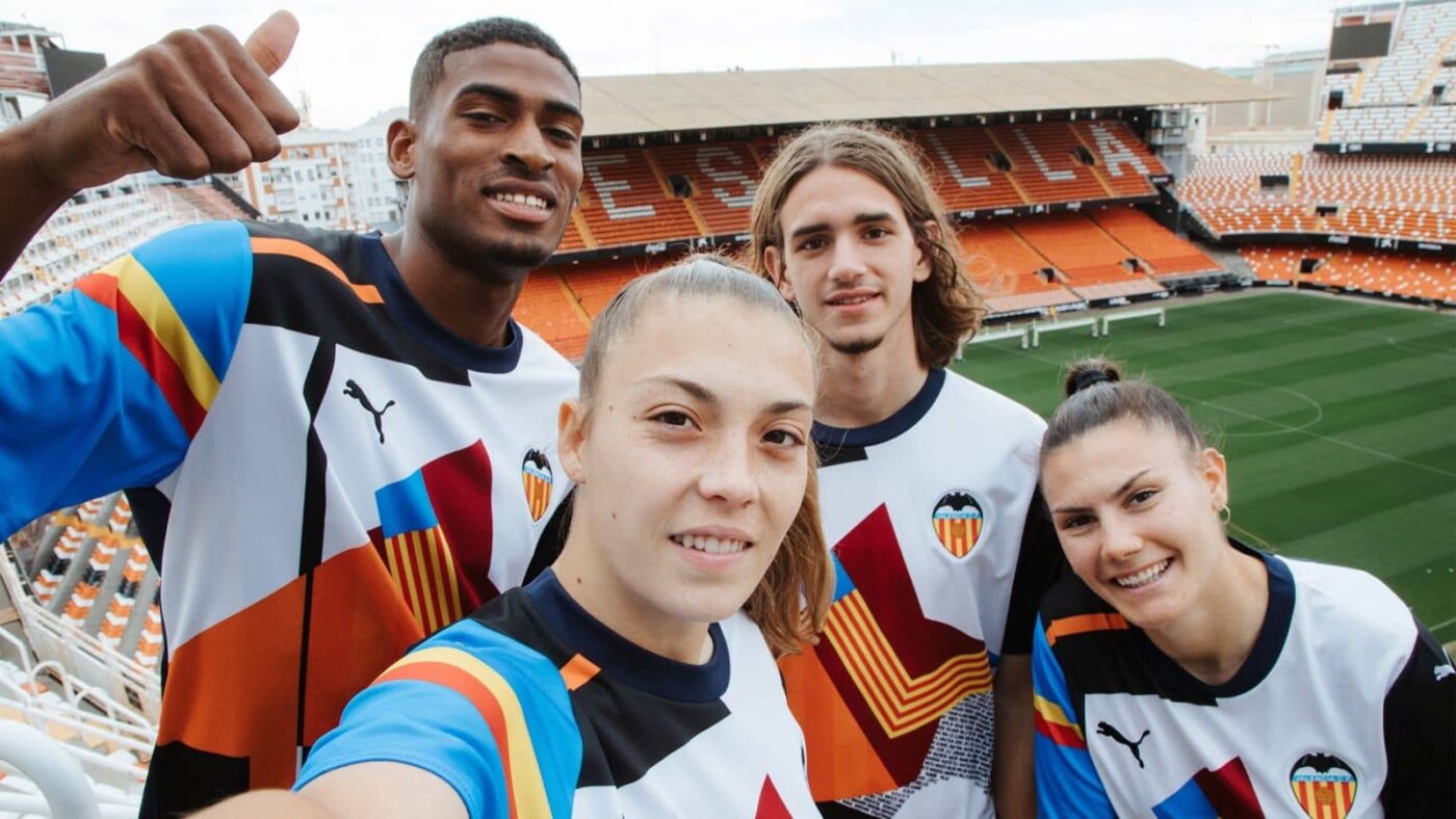 Un maillot mashup en édition limitée pour le FC Valence