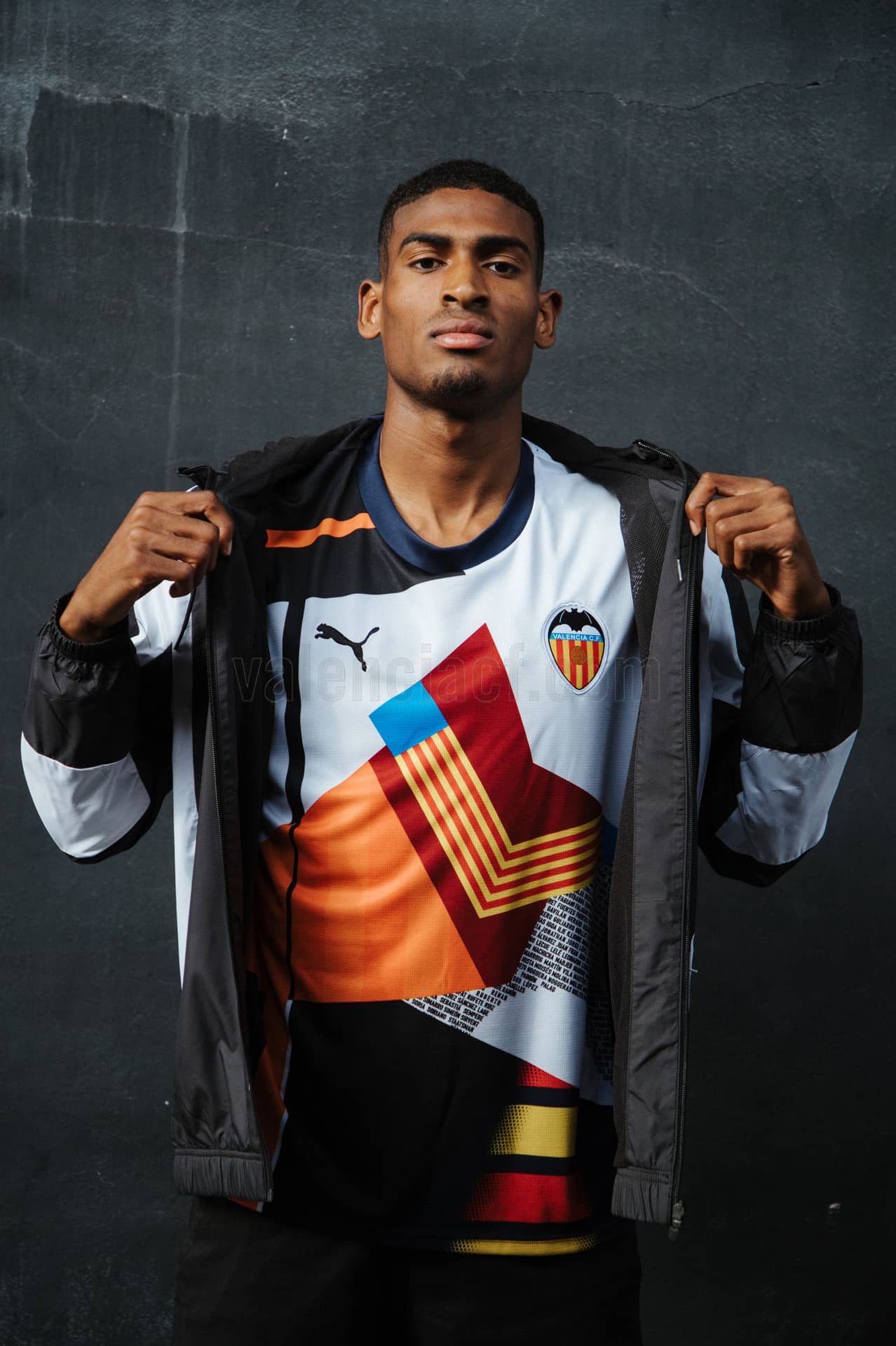 Un maillot mashup en édition limitée pour le FC Valence