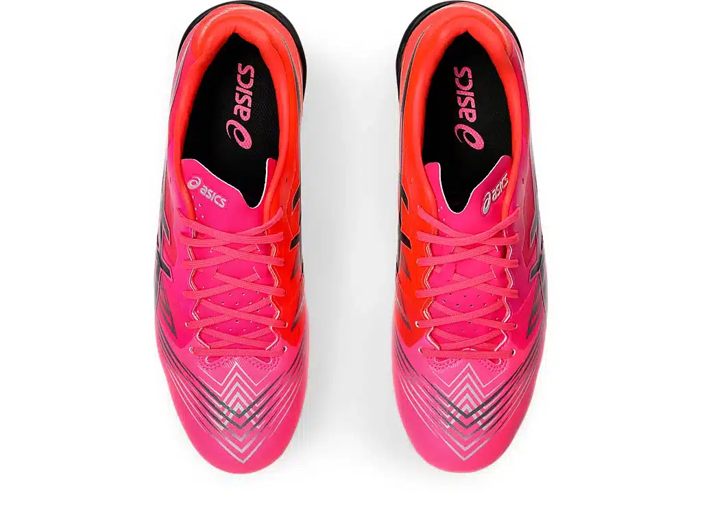 Asics devient partenaire crampon d'un club professionnel