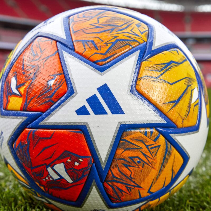 Le nouveau ballon de la Ligue des Champions, dévoilé par adidas
