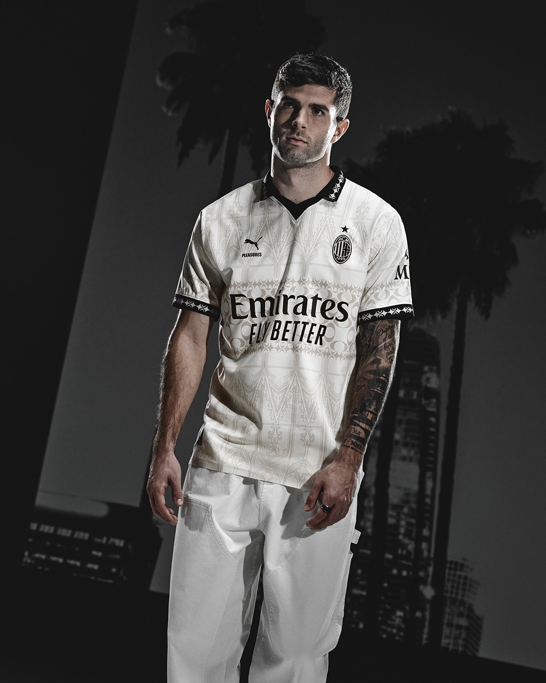 AC Milan : deux nouveaux maillots en collaboration avec Pleasures