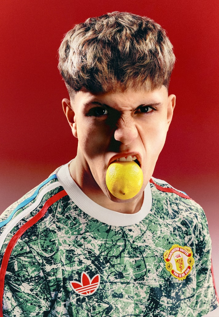 Man Utd et The Stone Roses dévoilent une collection inédite