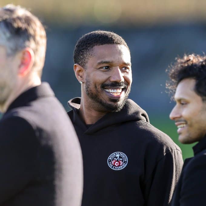 Michael B. Jordan dévoile un logo exclusif de Bournemouth