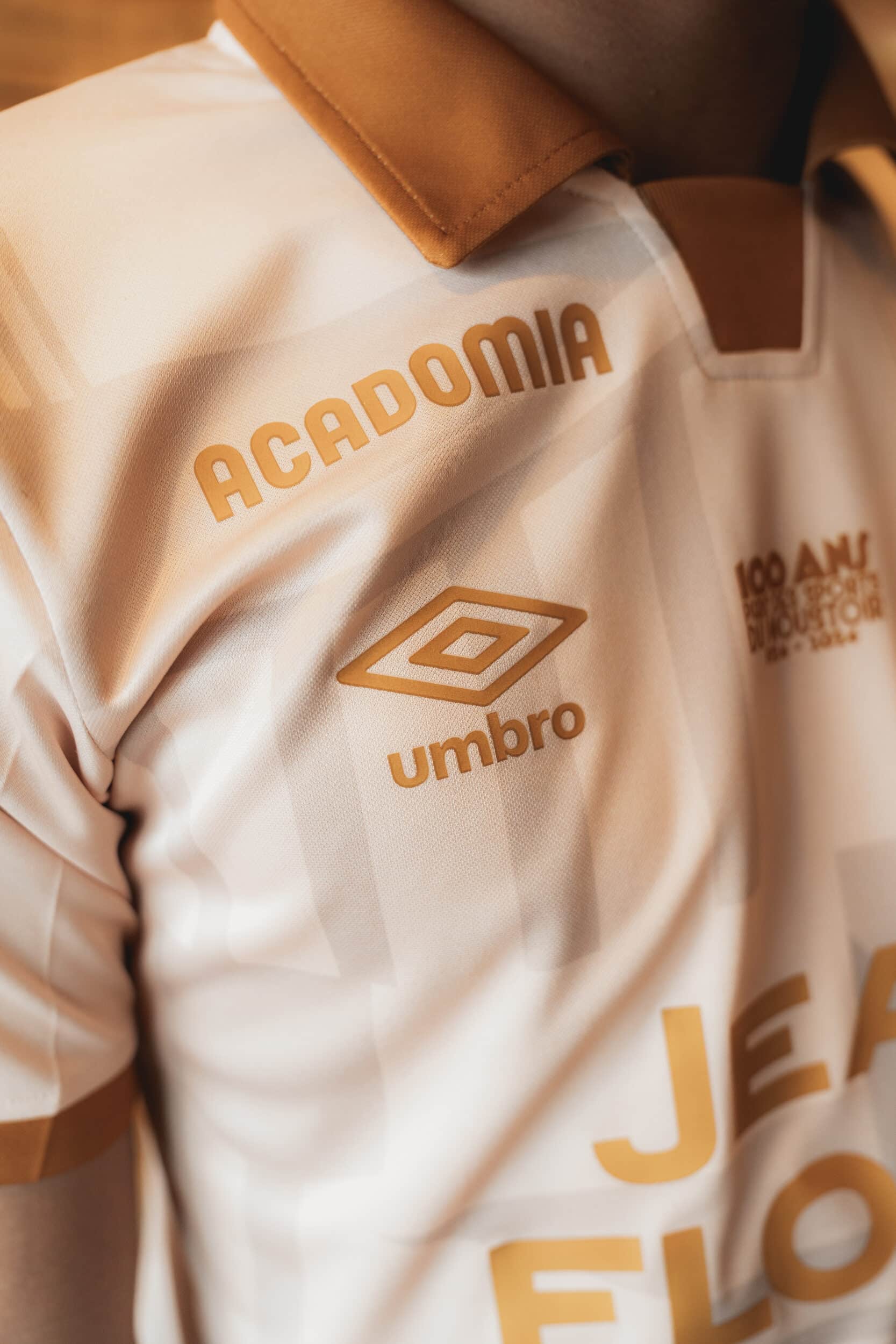 FC Lorient : un maillot pour les 100 ans du Moustoir