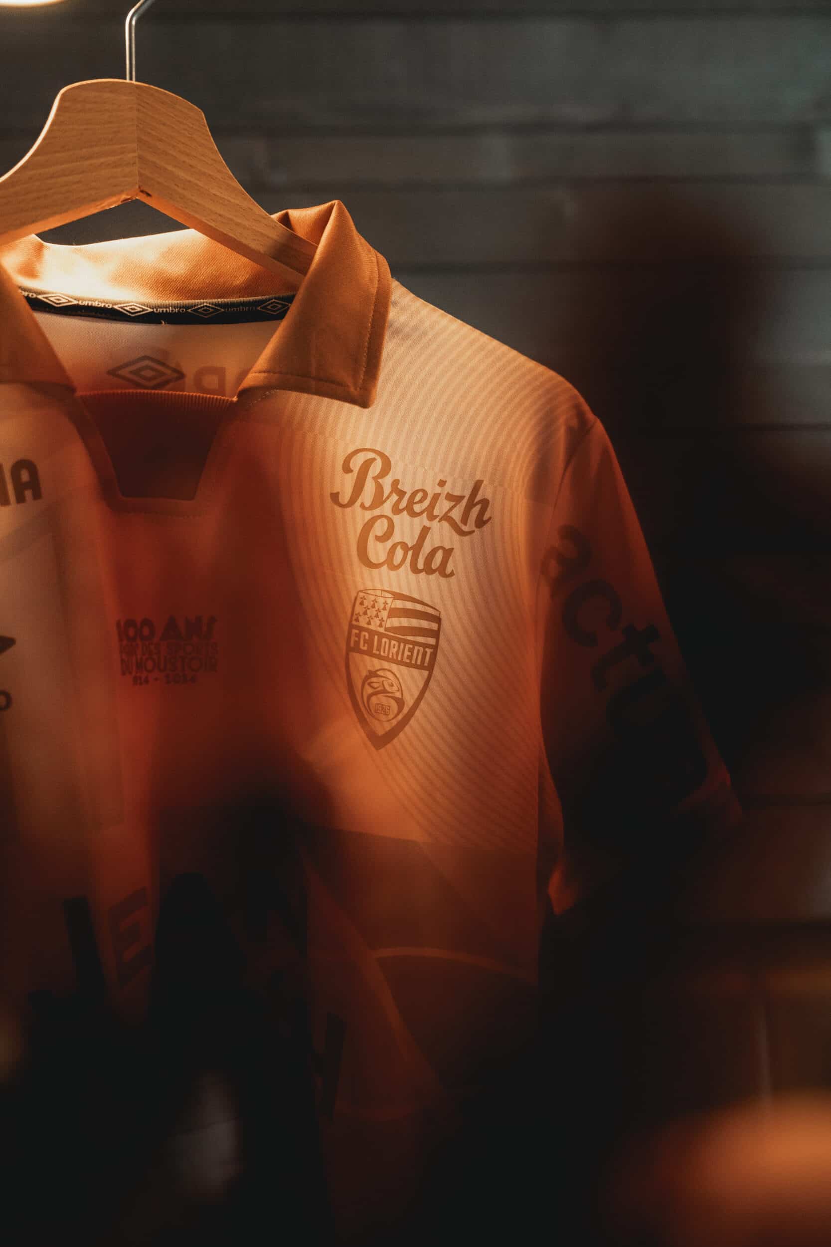 FC Lorient : un maillot pour les 100 ans du Moustoir