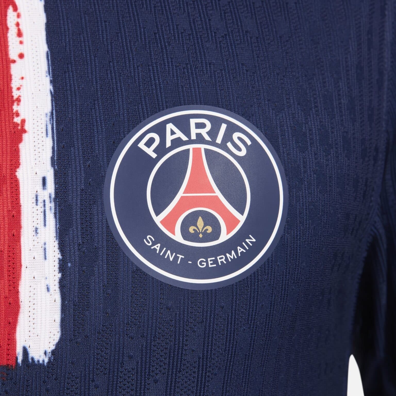 Le PSG dévoile son maillot 2024/25, qui retrouve la bande Hechter