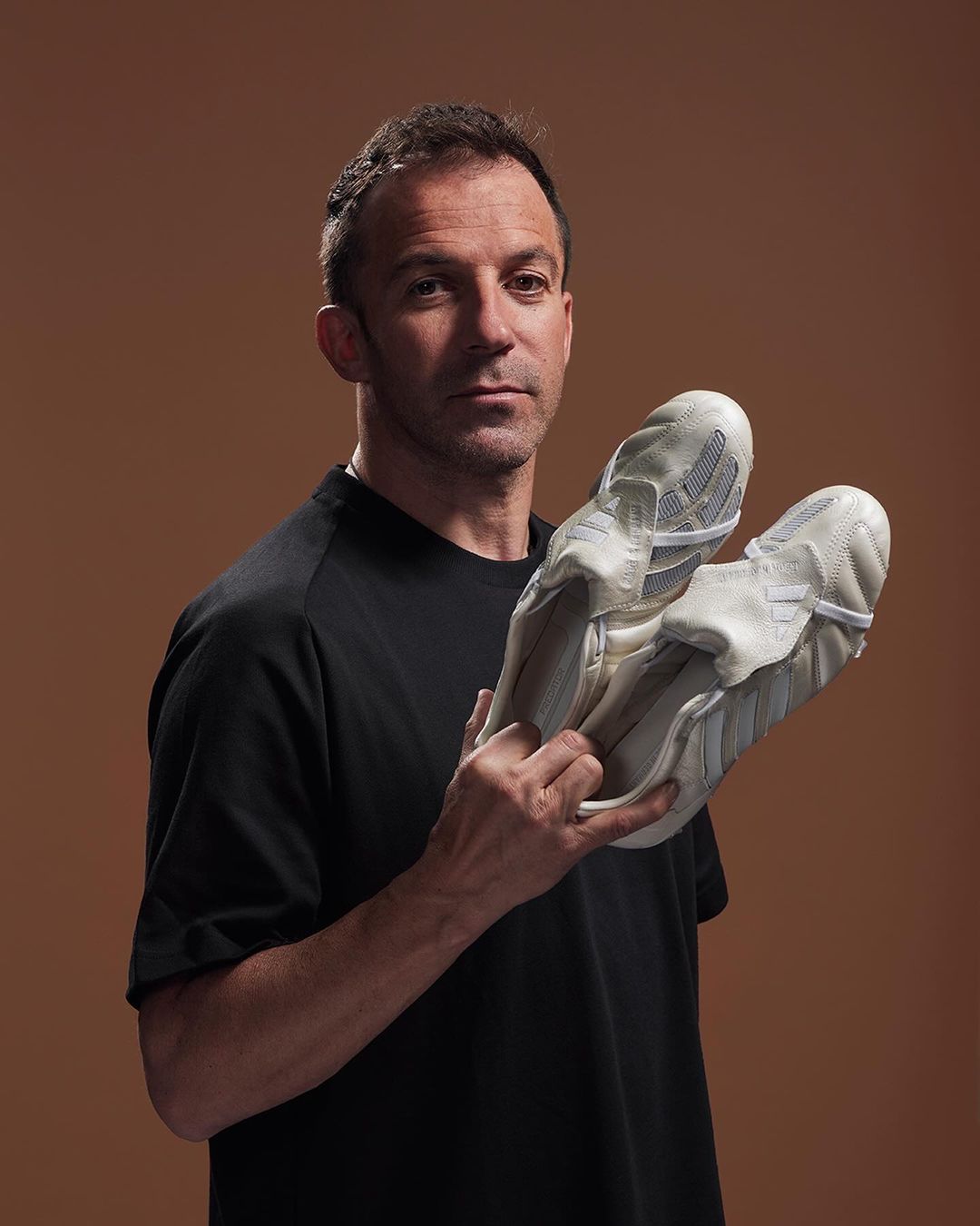 adidas dévoile encore une Predator Mania en édition limitée