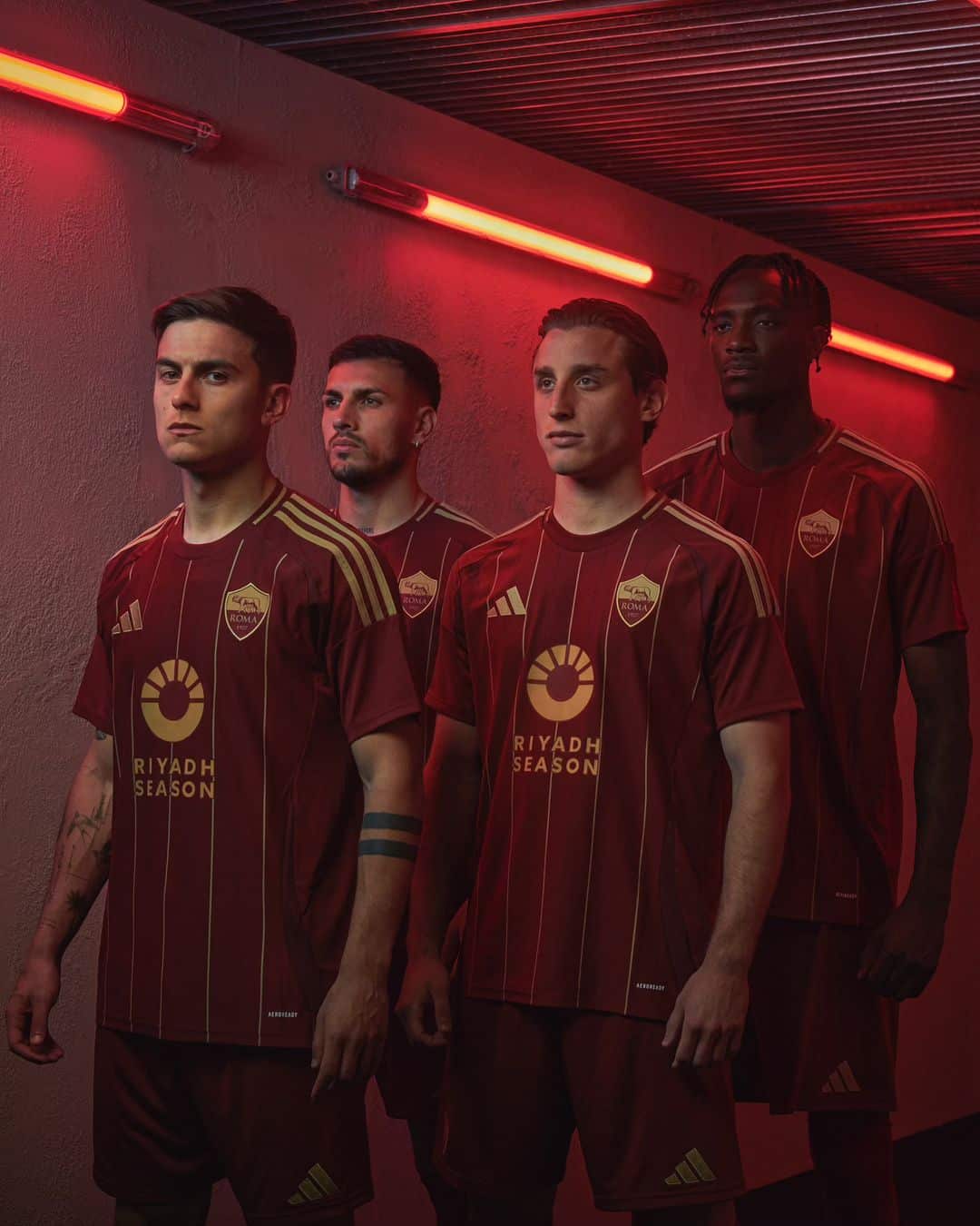 AS Roma : un maillot en hommage à l'ancien stade