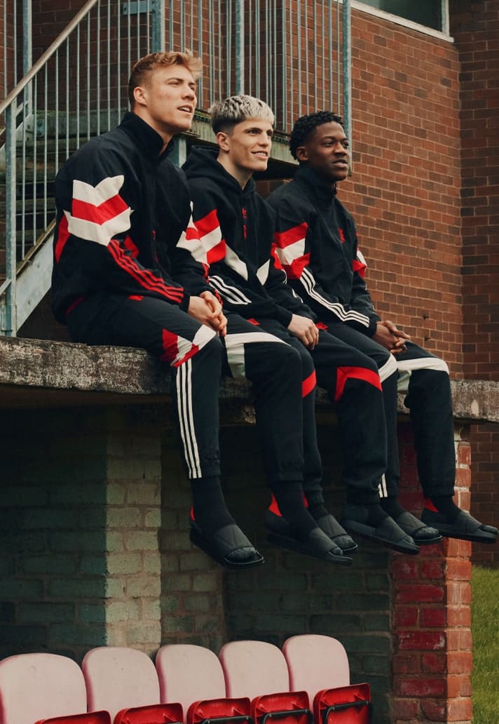 Une collection lifestyle avec adidas pour Manchester United