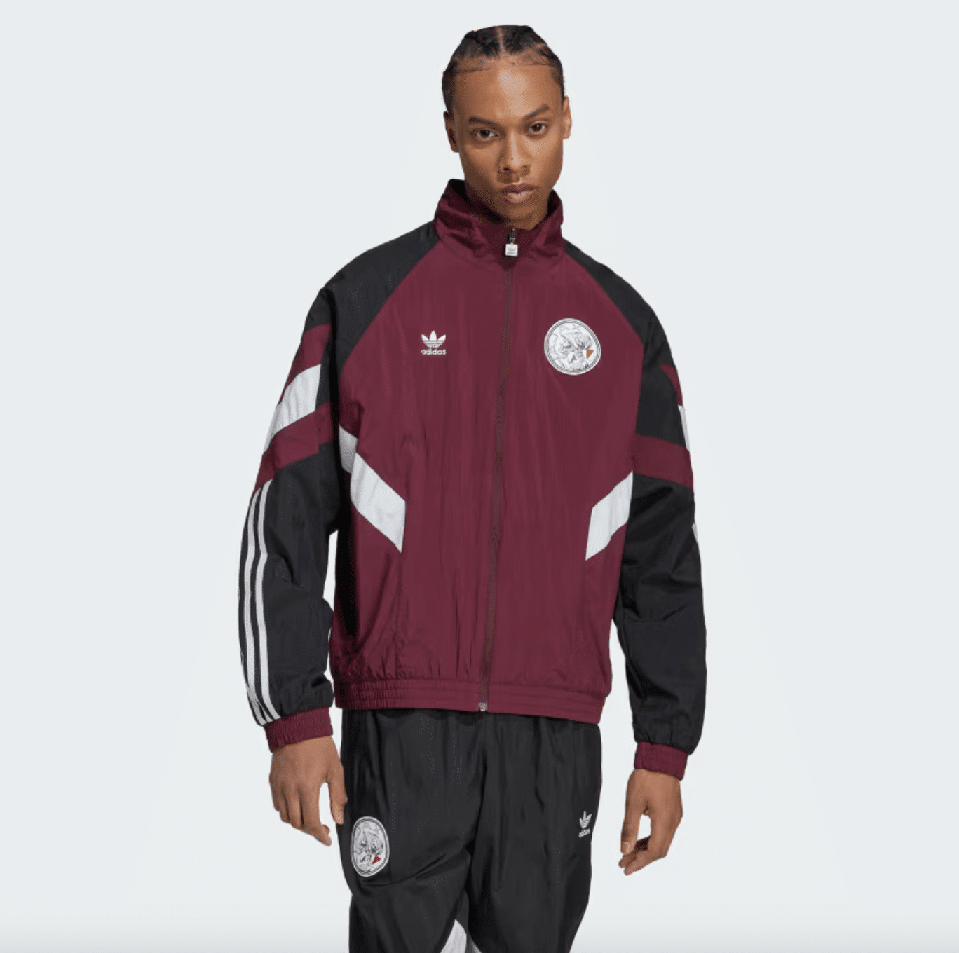 Maillot Ajax : une tenue third inspirée d'Amsterdam pour 2025