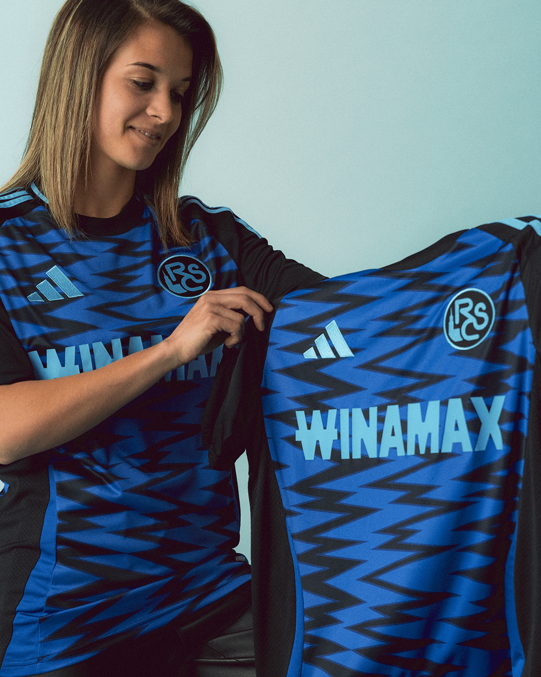 Strasbourg : un maillot third inspiré des années 90