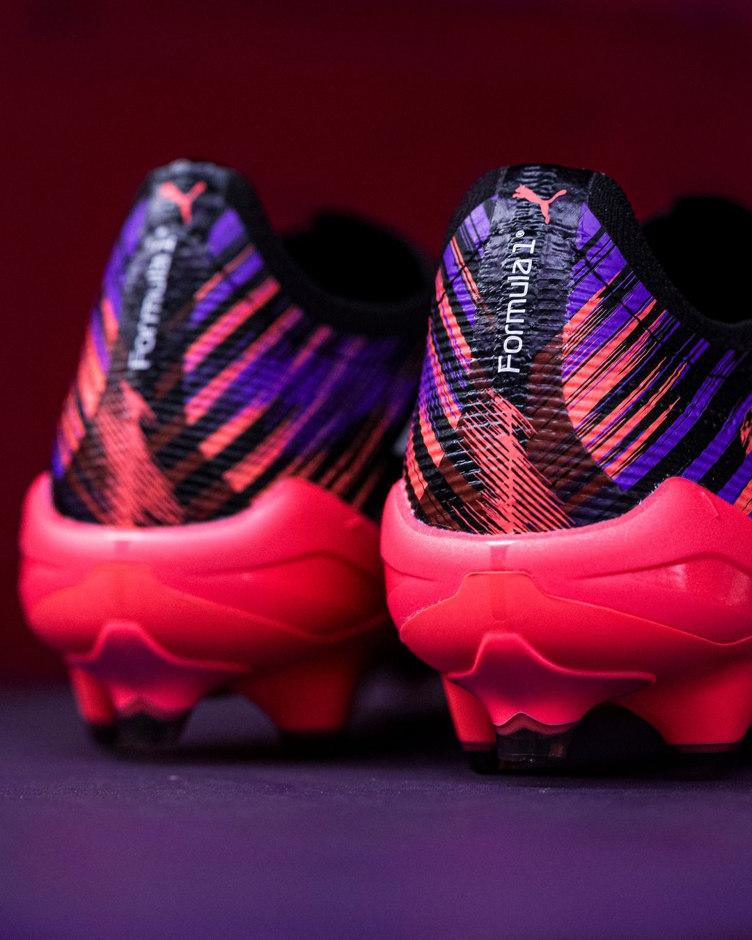 Crampons PUMA : une Ultra inspirée du GP de F1 de Las Vegas