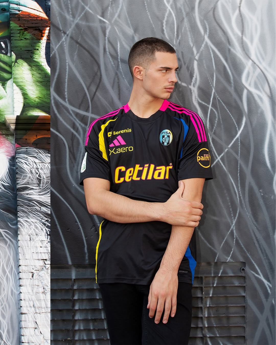 Pise : adidas dévoile le plus beau maillot d'Italie