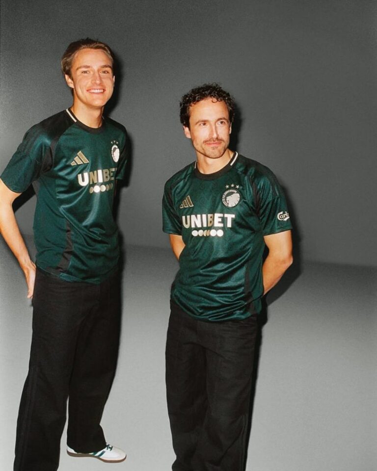 Les plus beaux maillots de foot 2024 - footpack Awards by Intersport